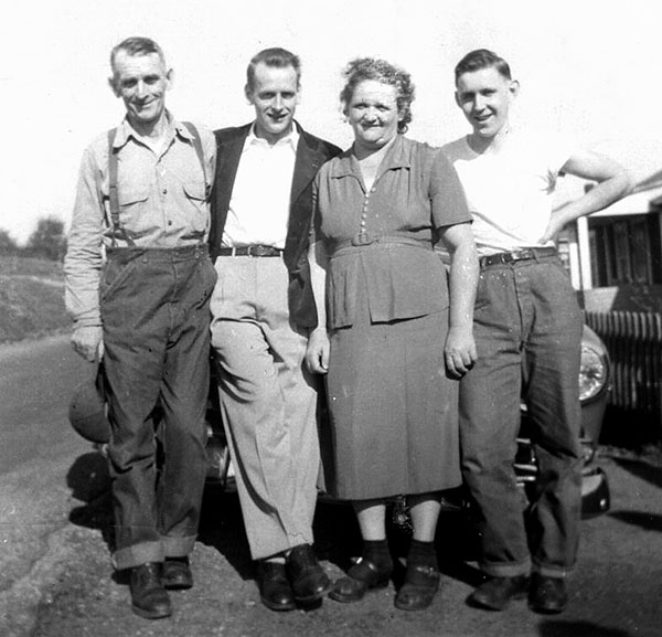 Rebar Family Photos – Rebar and Young Families